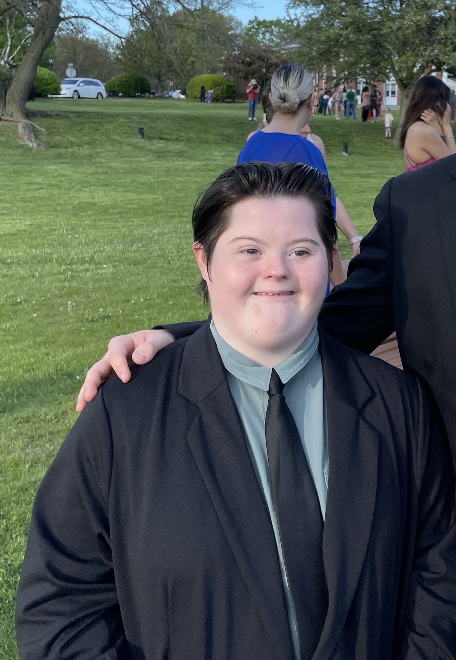 M-E Junior Prom 2022 – The Gendron Family Kids